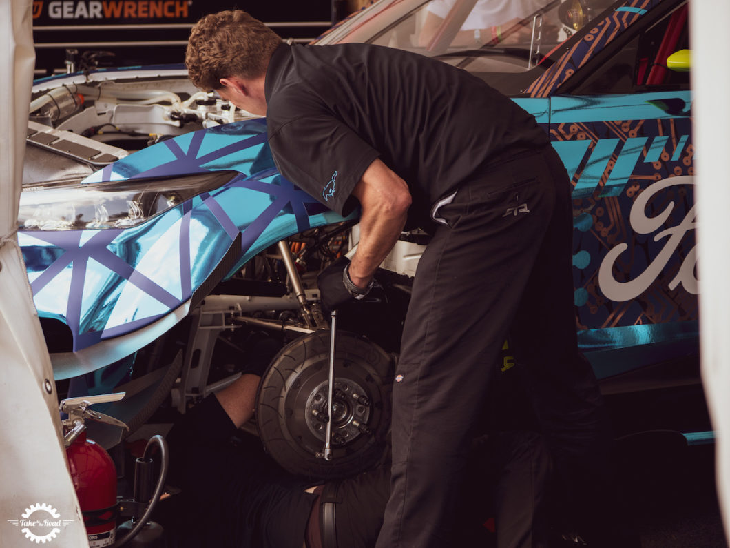 How to Become a Mechanic in the UK