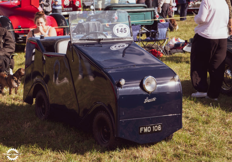 A Guide to Car Adaptations That Make Travel Easier for Everyone